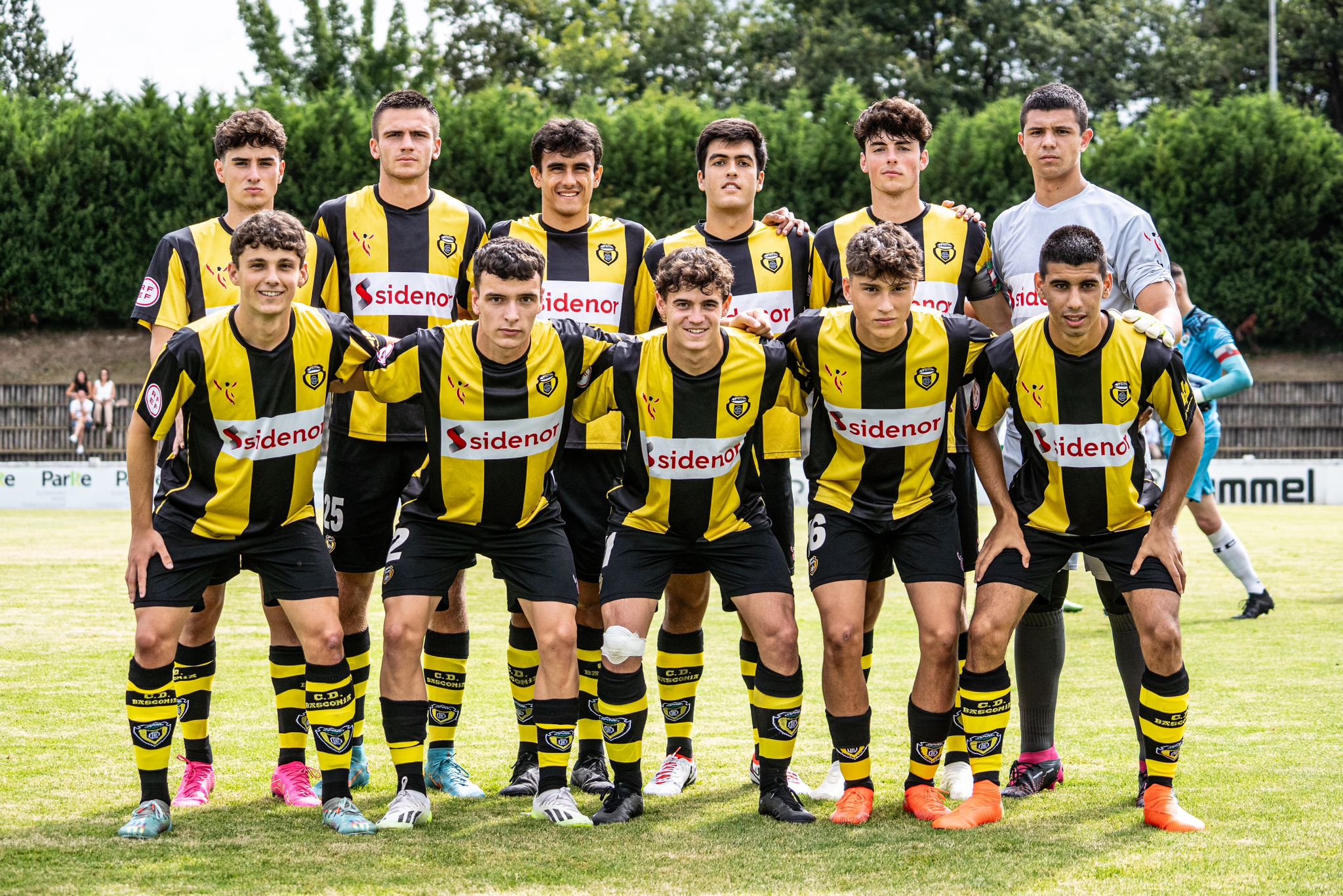 Cara y cruz para Basconia y Bilbao Athletic en los amistosos en Zamudio ...